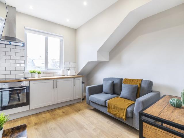 Winstanley Terrace, Leeds LS6, 2 bed shared accommodation to rent, £776 pppm | PrimeLocation
