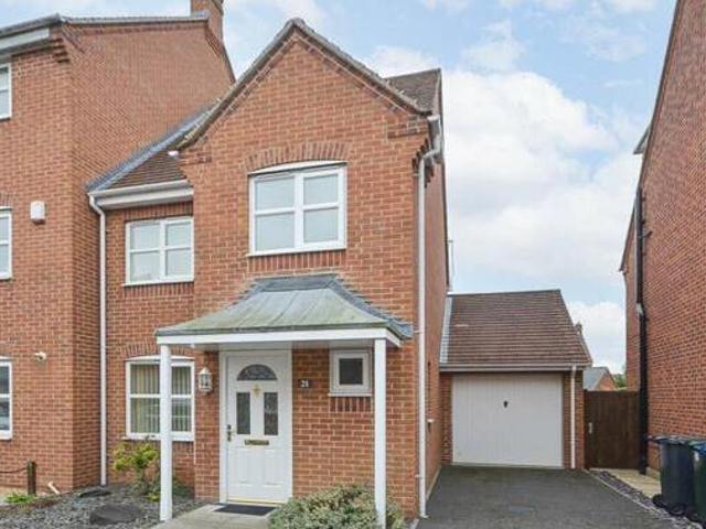 Wibberley Drive, Ruddington, 3 Bedroom End
