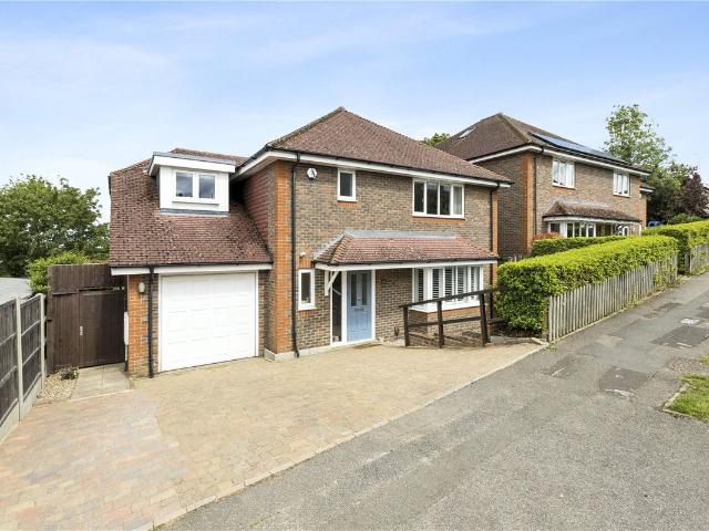 Wick Avenue, Wheathampstead, St. Albans, Hertfordshire AL4, 4 bed detached house to rent, £4,500 pcm | PrimeLocation