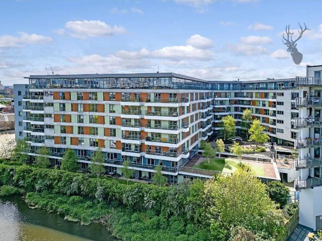 Wick Lane, Bow E3, 2 bed flat to rent, £2,600 pcm | PrimeLocation