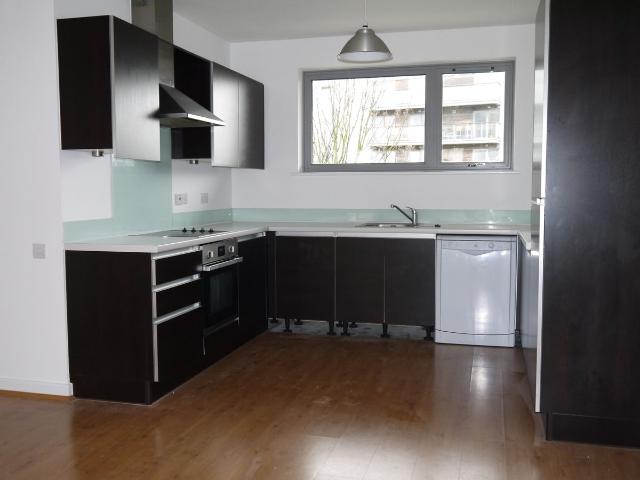 Wick Lane, London E3, 2 bed flat to rent, £2,405 pcm | PrimeLocation