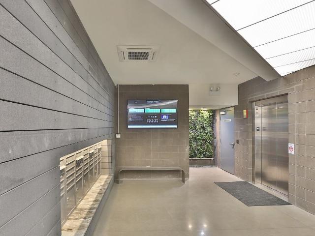 Wicker Park Lofts 2 Bedroom Apartment for Rent at 1515 W Haddon Ave, Chicago, IL 60642 West Town