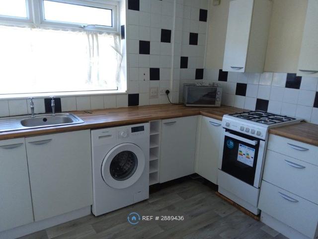 Wickhay, Basildon SS15, 5 bed terraced house to rent, £2,690 pcm | PrimeLocation