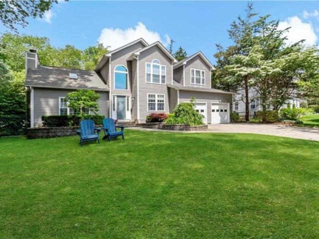 Wickham Rd, North Kingstown, Home For Sale