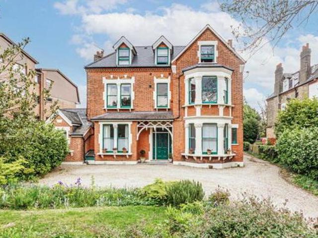 Wickham Road, Beckenham, 3 Bedroom Apartment