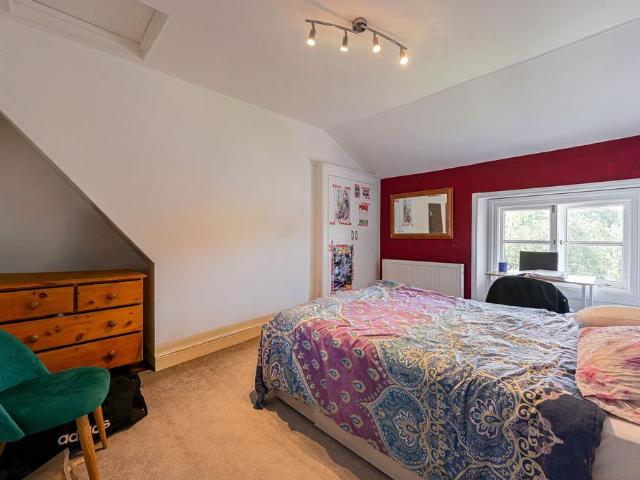 Wickham Road, Brockley, London, SE4 1 bed flat to rent £1,750 pcm £404 pw