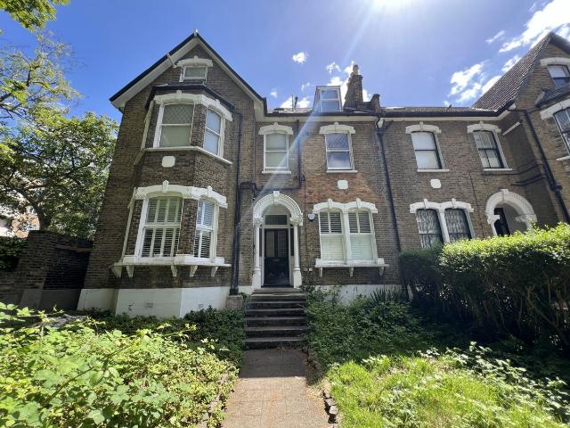 Wickham Road, Brockley SE4, 3 bed flat to rent, £2,800 pcm | PrimeLocation