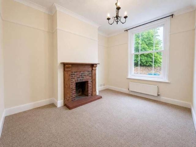 Wickham Road, Fareham, PO16