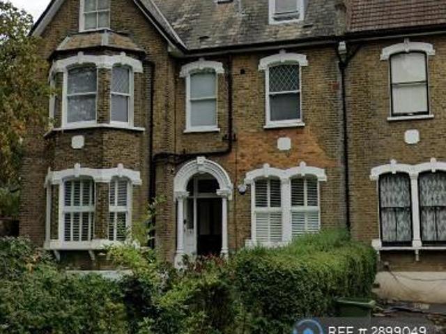 Wickham Road, London, SE4 3 bed flat to rent £3,000 pcm £692 pw