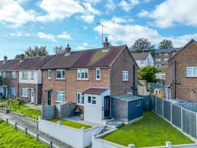Wickhurst Road, Portslade, 2 Bedroom Semi detached