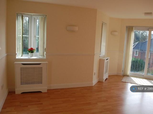 Widewell, Plymouth, PL6 2 bed flat to rent £1,049 pcm £242 pw