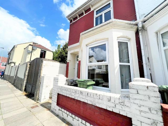 Widley Road, Stamshaw PO2, 3 bed end terrace house to rent, £1,350 pcm | PrimeLocation