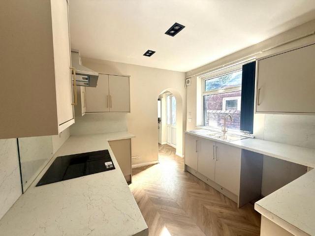 Wigan Road, Ormskirk, L39 3 bed terraced house to rent £1,295 pcm £299 pw