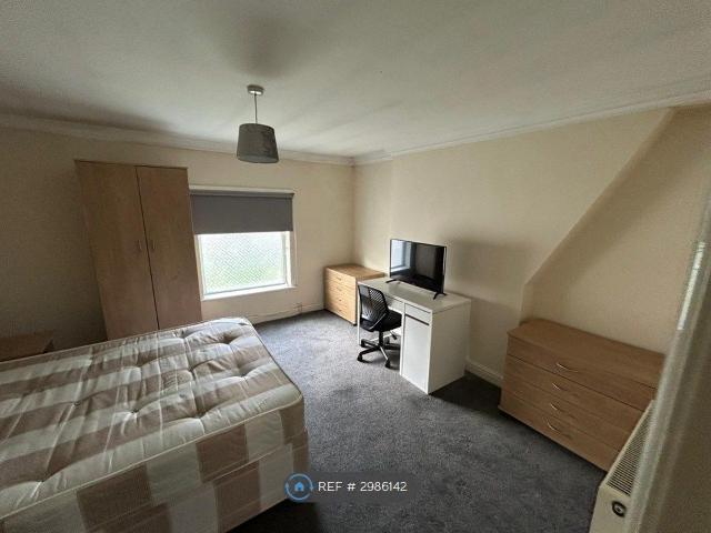 Wigan Road, Ormskirk L39, 3 bed end terrace house to rent, £1,600 pcm | PrimeLocation