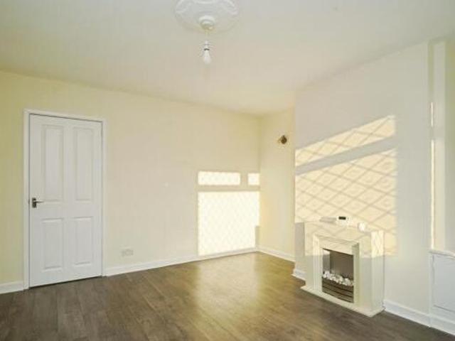 Wigan Road, Leigh, 2 Bedroom Semi detached