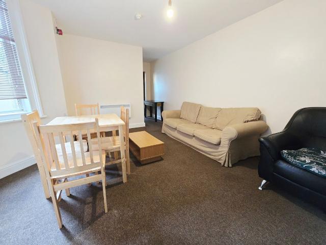 Wightman Road, Haringey N4, 1 bed flat to rent, £1,500 pcm | PrimeLocation