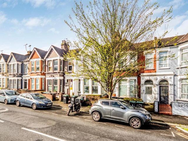 Wightman Road, Haringey, N4 1 bed flat to rent £1,800 pcm £415 pw