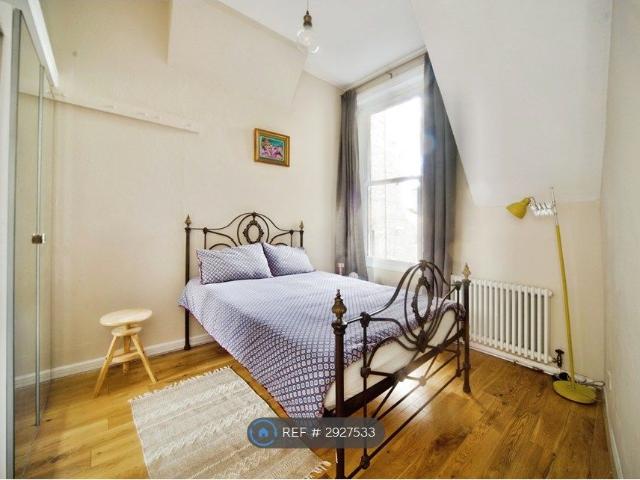 Wightman Road, London N4, 1 bed flat to rent, £1,850 pcm | PrimeLocation