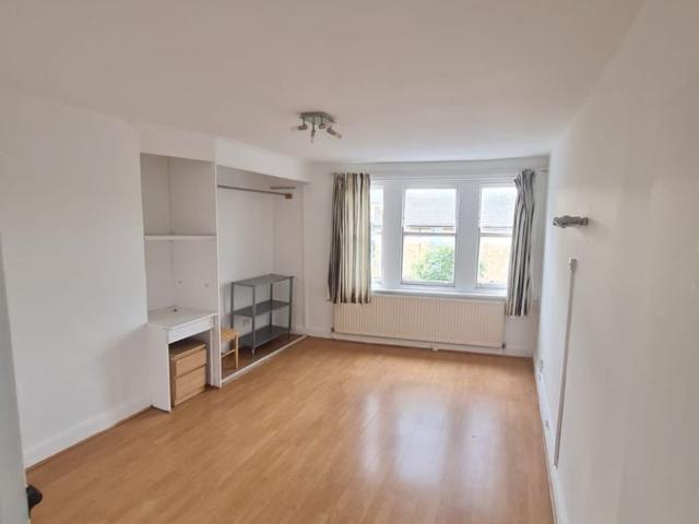 Wightman Road, London N8, 1 bed flat to rent, £1,600 pcm | PrimeLocation
