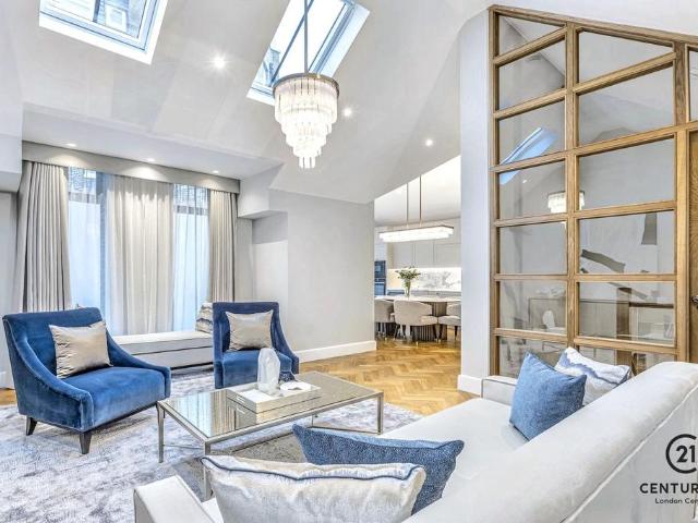 Wigmore Place, London, W1U 4 bed mews to rent £12,000 pcm £2,769 pw