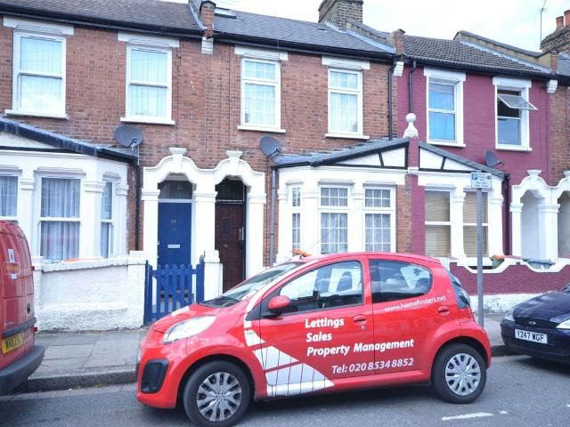 Wigston Road, Beckton E13, 4 bed terraced house to rent, £2,700 pcm | PrimeLocation