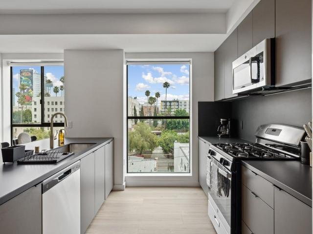 Wilton by Category 1 Bedroom Apartment for Rent at 726 S Wilton Pl, Los Angeles, CA 90005 Greater Wilshire