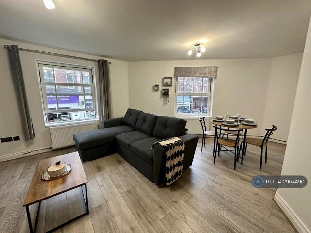 Wilton Exchange, Portsmouth, PO5 2 bed flat to rent £1,900 pcm £438 pw