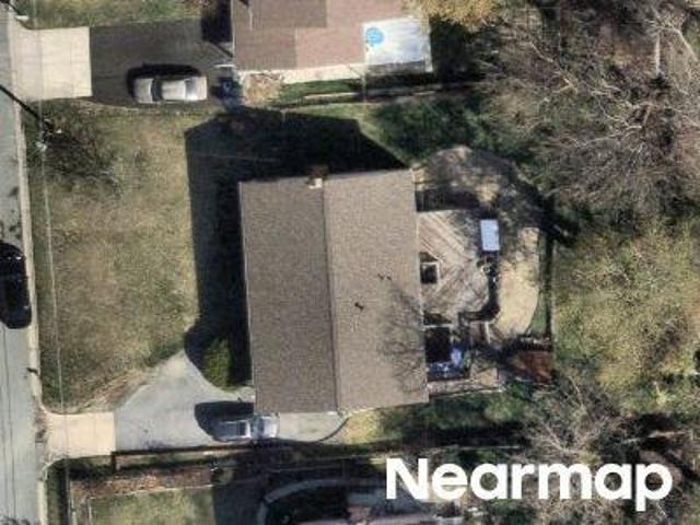 Wilton Oaks Dr