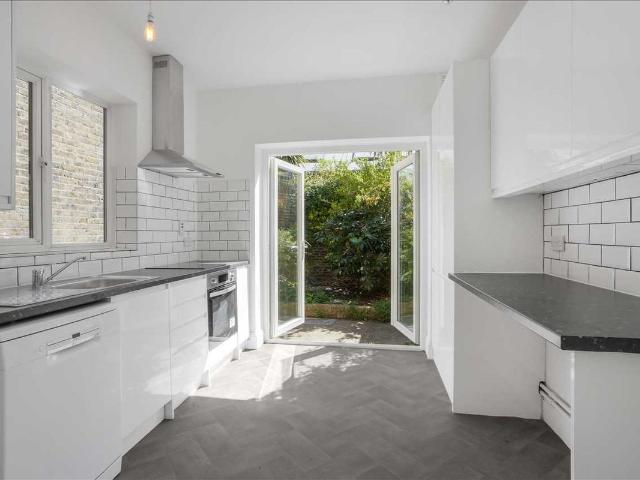 Wilton Way, London E8, 2 bed flat to rent, £4,000 pcm | PrimeLocation