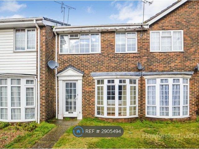 Wilton Terrace, Sittingbourne ME10, 3 bed terraced house to rent, £1,500 pcm | PrimeLocation