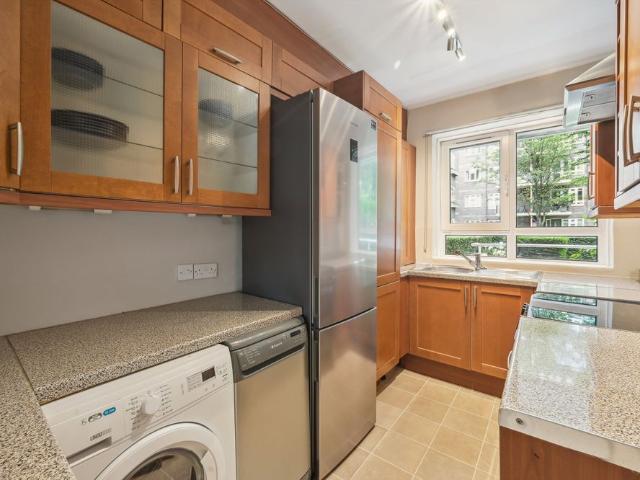 Wiltshire Close, Chelsea, SW3, London