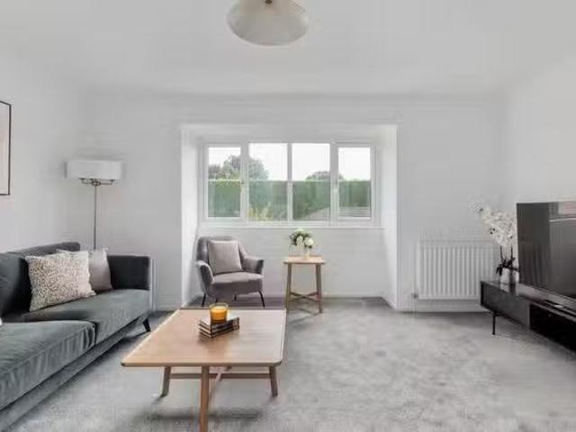 Wiltshire Drive