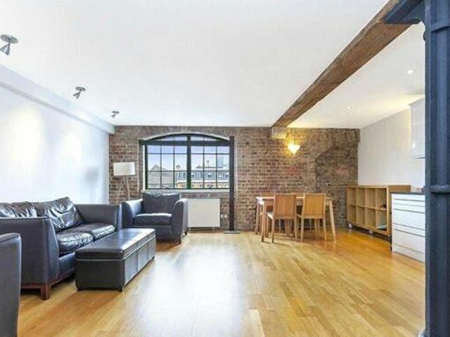 Wiltshire House, Maidstone Building Mews, 2 Bedroom Apartment