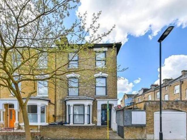 Wilberforce Road, London, 3 Bedroom Flat