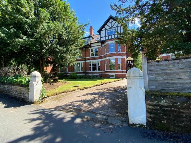 Wilbraham Road, Chorlton 1 bed ground floor flat to rent £1,375 pcm £317 pw