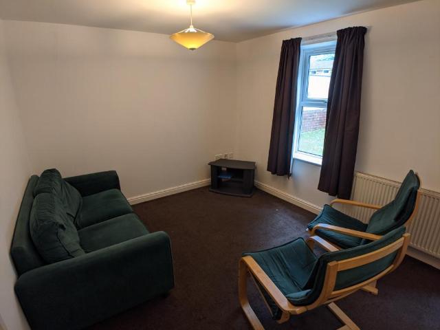 Wilbraham Road, Manchester M14 3 bed flat to rent £1,869 pcm £431 pw