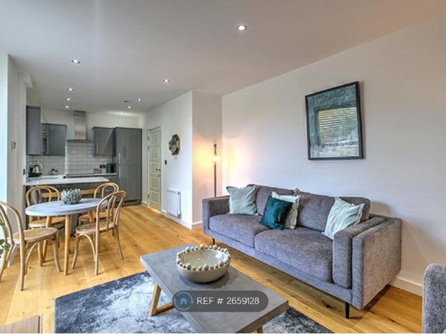 Wilbraham Road, Manchester M21, 2 bed flat to rent, £1,400 pcm | PrimeLocation