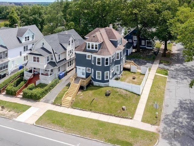 Wilbraham Rd, Springfield, Home For Sale