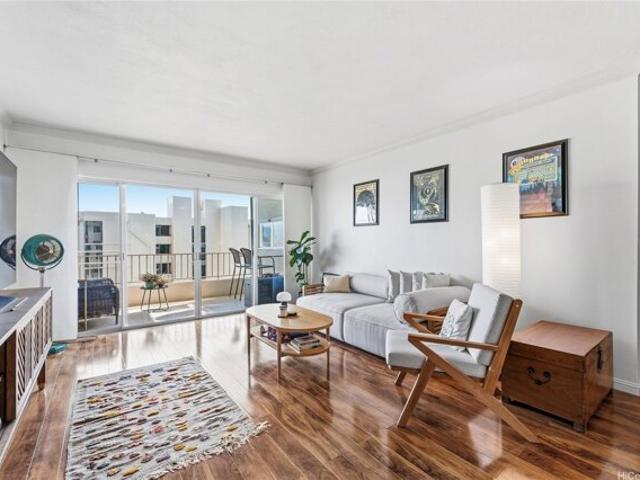 Wilder Ave Apt,honolulu, Condo For Sale