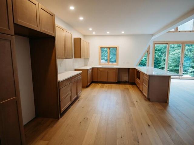 Wilderness Dr, Newry, Home For Sale