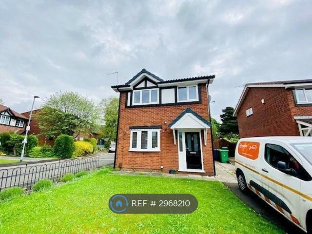 Wilderswood Close, Manchester M20, 3 bed detached house to rent, £1,495 pcm | PrimeLocation