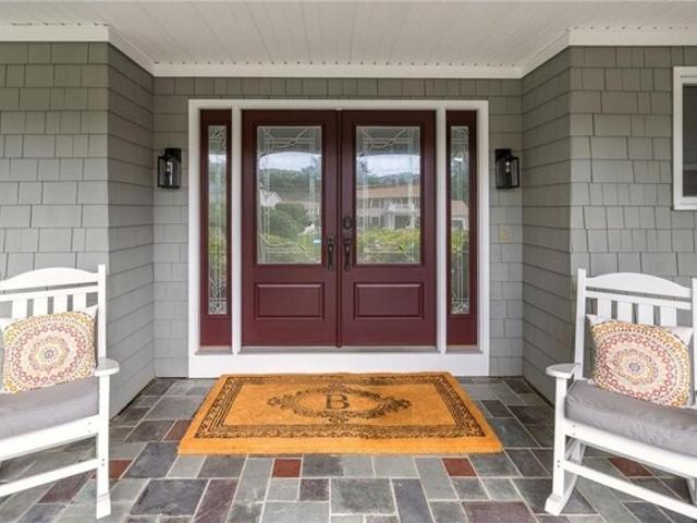 Wildflower Dr, Cranston, Home For Sale