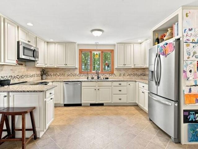 Wildridge Rd, Standish, Home For Sale