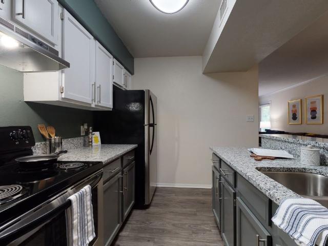 Wildwood Apartments 2 Bedroom Apartment for Rent at 1022 Forest Oak Dr, Charlotte, NC 28209 Collingwood