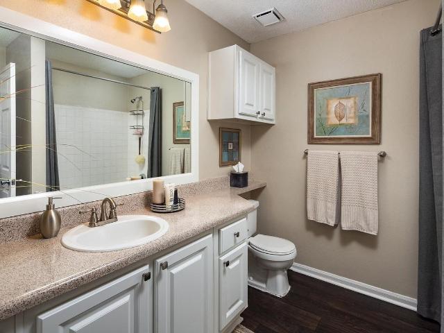 Wildwood Ridge Ph I 1 Bedroom Apartment for Rent at 1000 Shadowood Pkwy Se, Atlanta, GA 30339