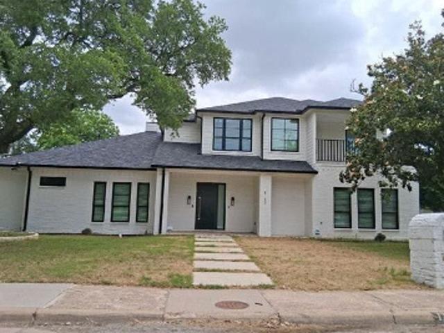 Wildvine Dr