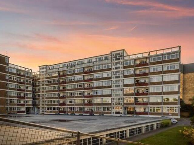 Wilford Lane, West Bridgford, 2 Bedroom Apartment