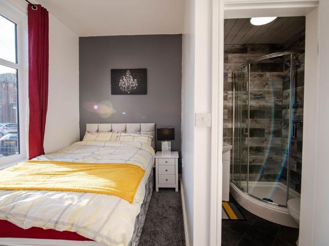 Wilfred Road, Walkden M28, 5 bed flat to rent, £585 pcm | PrimeLocation
