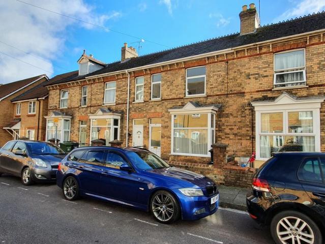 Wilfred Road, Taunton TA1, 3 bed property to rent, £1,300 pcm | PrimeLocation