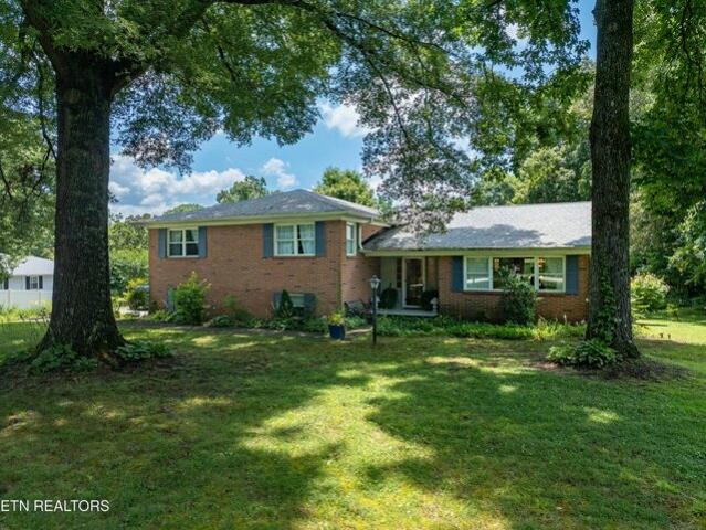 Wilkinson Pike, Maryville, Home For Sale